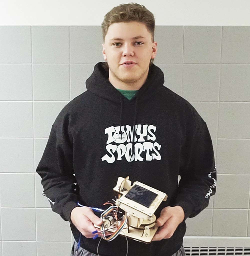 WEF Grant Provides Solar Panel Trackers | TownLively