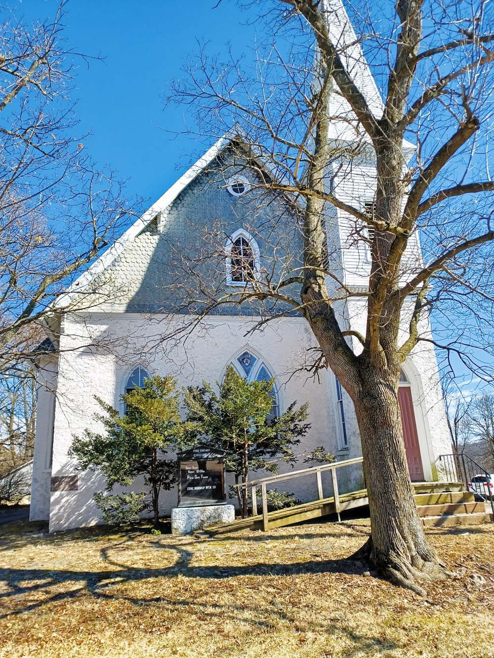 Historic Church Reopens For Services, Names New Pastor | TownLively