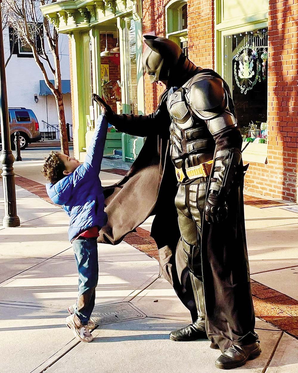 Na, Na, Na, Na, Na, Na, Na, Na, Batman! | TownLively