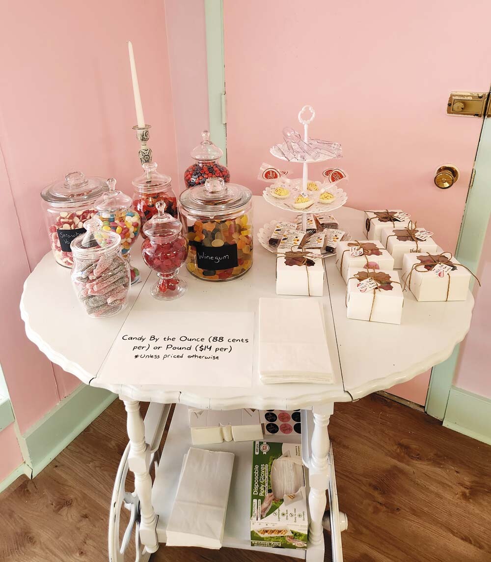 Candy shop opens in Mount Joy | TownLively