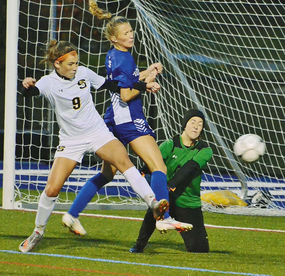 Lady Pioneers Battle Solanco in District Opener | TownLively